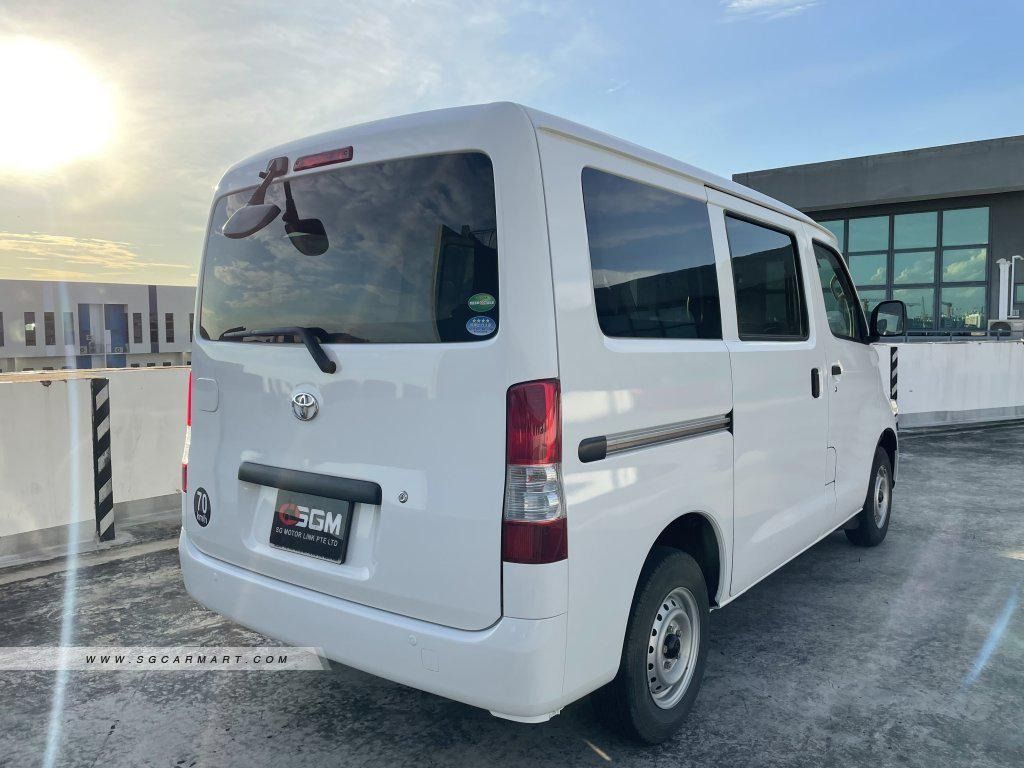 Toyota Liteace GL, Cars, Commercial Vehicles, Used on Carousell