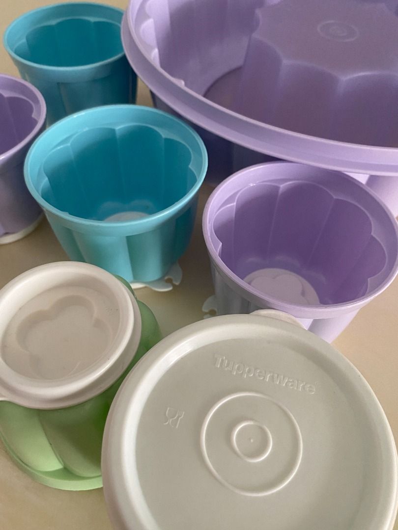 Tupperware Brands Jel-Ring Jello with 6 Mini Molds, Furniture & Home ...