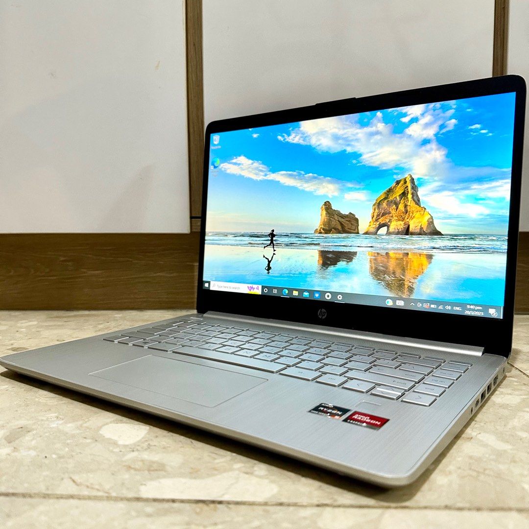 UP:$899|HP 14S Modern Laptop|6-Core Ryzen 5 5500U|RX Vega 7|8GB RAM ...