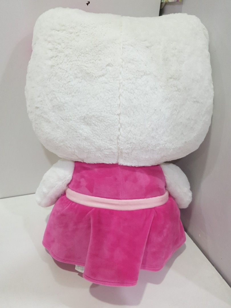 USJ Universal Studio 60cm Hello kitty plush toy Japan limited, Hobbies ...