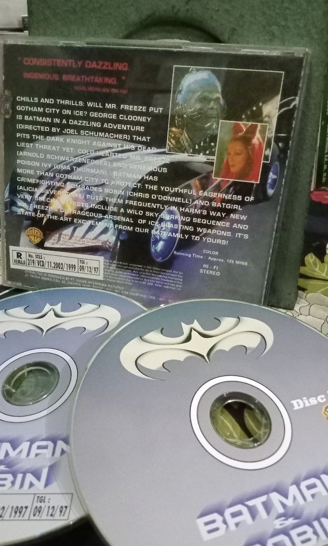 VcD moviE BatmaN and RobiN, Musik & Media, CD, DVD & Lainnya di Carousell