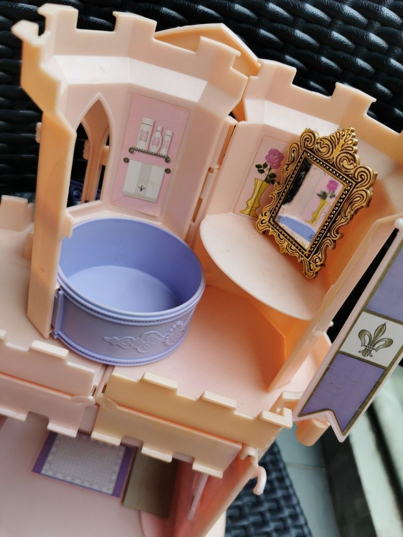 Barbie Castle, Hobbies & Toys, Toys & Games on Carousell