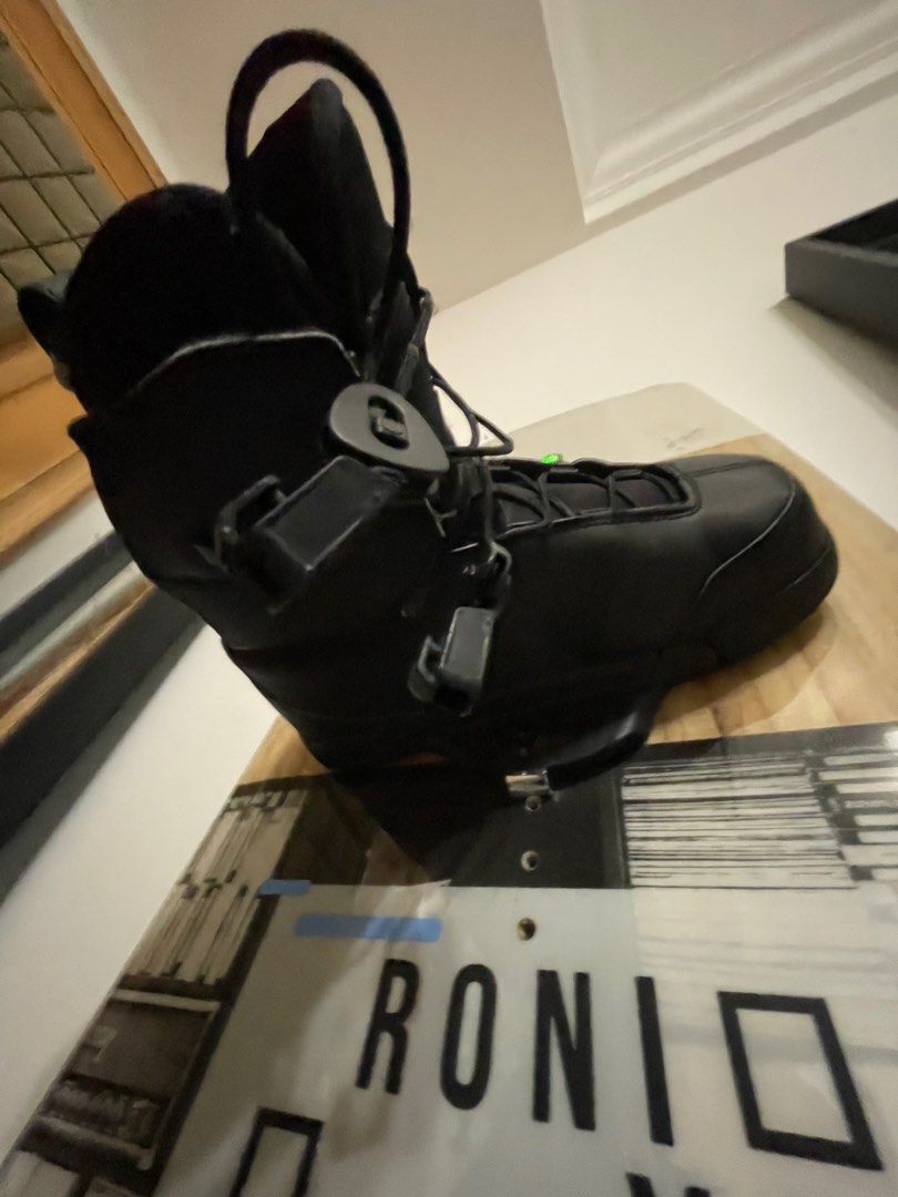 Wakeboard Liquid Force Classic Bindings, Sports Equipment, Sports ...