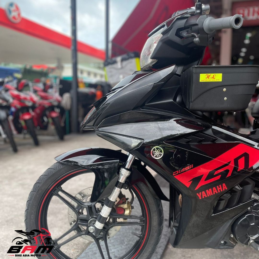 Yamaha sniper v1, Motorcycles, Motorcycles for Sale, Class 2B on Carousell