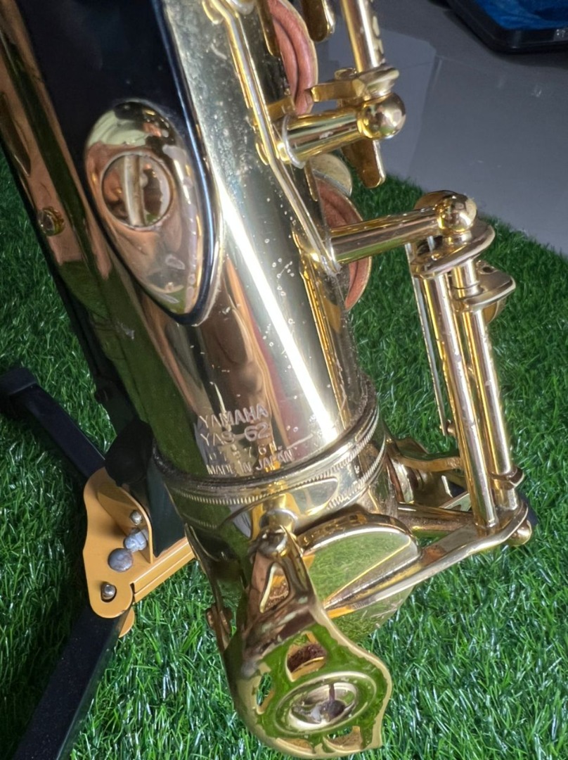Yamaha YAS-62 Saxophone Professional Series Alto Sax, Hobbies & Toys ...