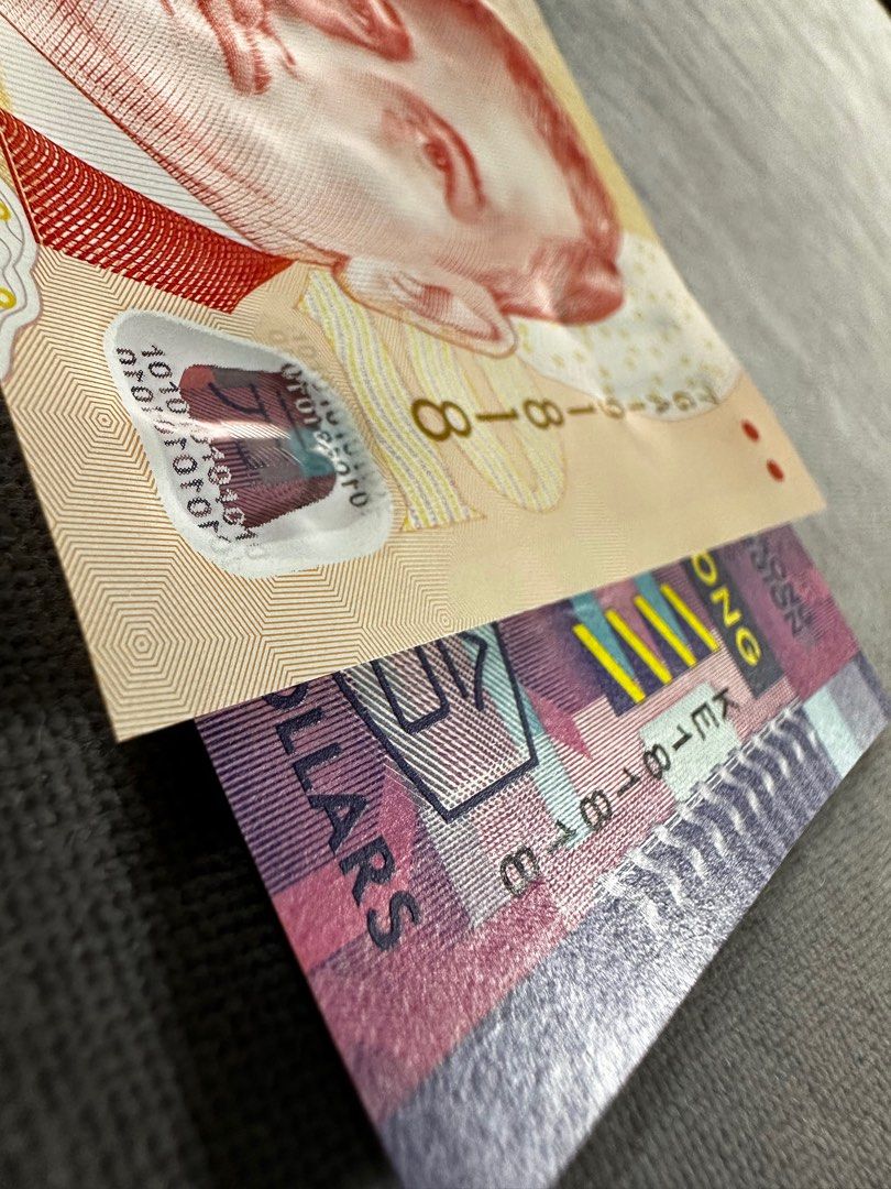 $10 Singapore notes with lucky numbers and HK$10 note with lucky ...