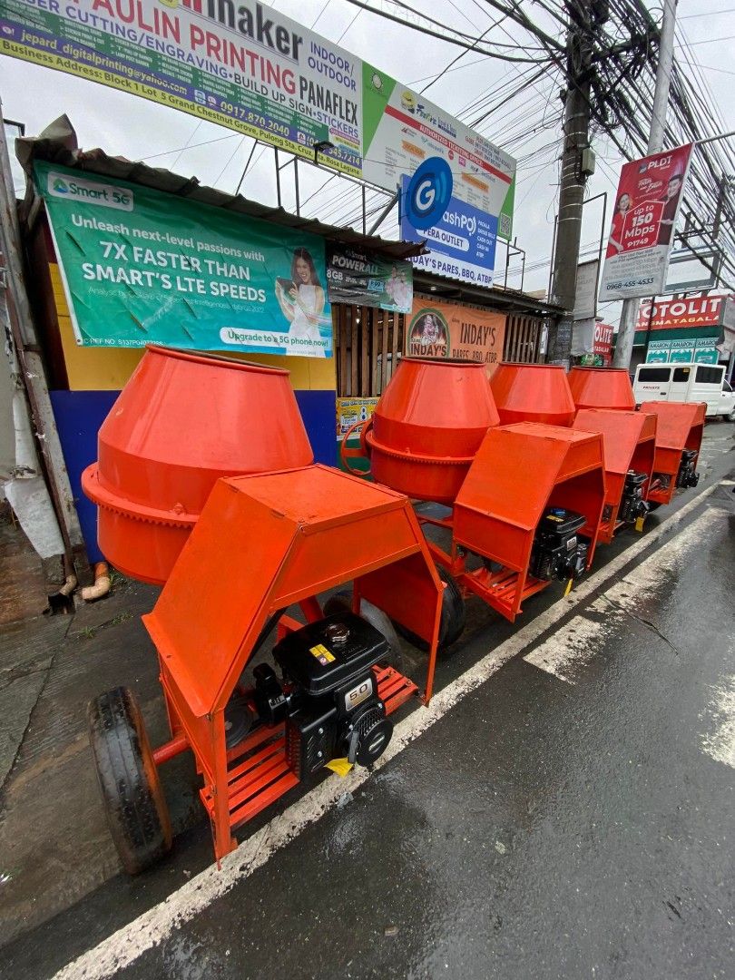 A frame cement mixer w/tacoma engine Robin type 5Hp, Commercial ...