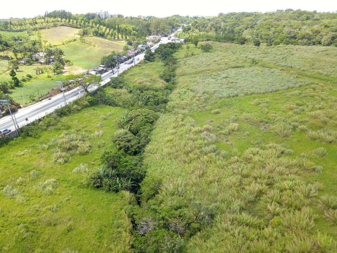 Alfonso Cavite (Metro Tagaytay) lot along and beside Tagaytay- Nasugbu road near Twin Lakes 48 ...