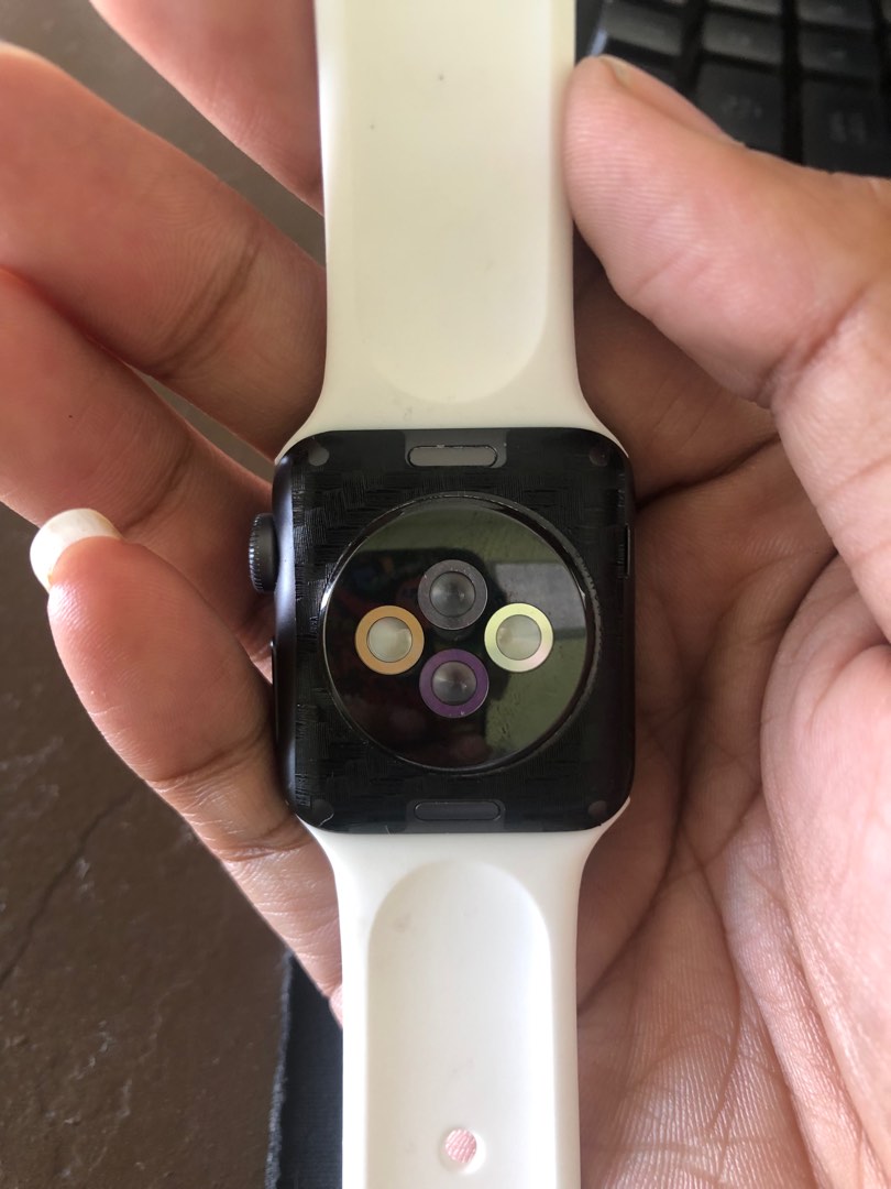 Apple watch, Mobile Phones & Gadgets, Other Gadgets on Carousell