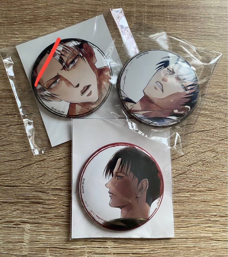 attack on titan / aot levi ackerman badge, Hobbies & Toys, Memorabilia ...