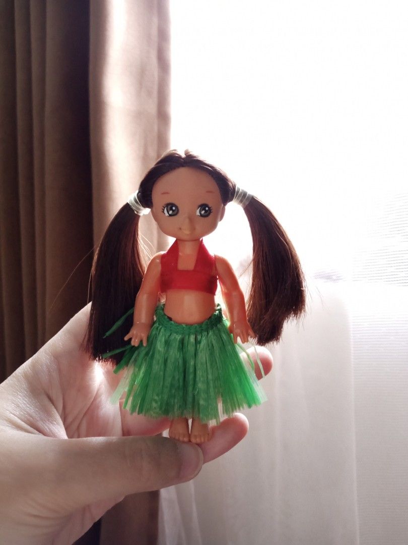 Barbie kecil Anak barbie hawaiian style, Toys & Collectibles, Mainan di ...