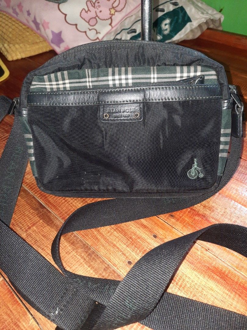 Beanpole sling bag on Carousell