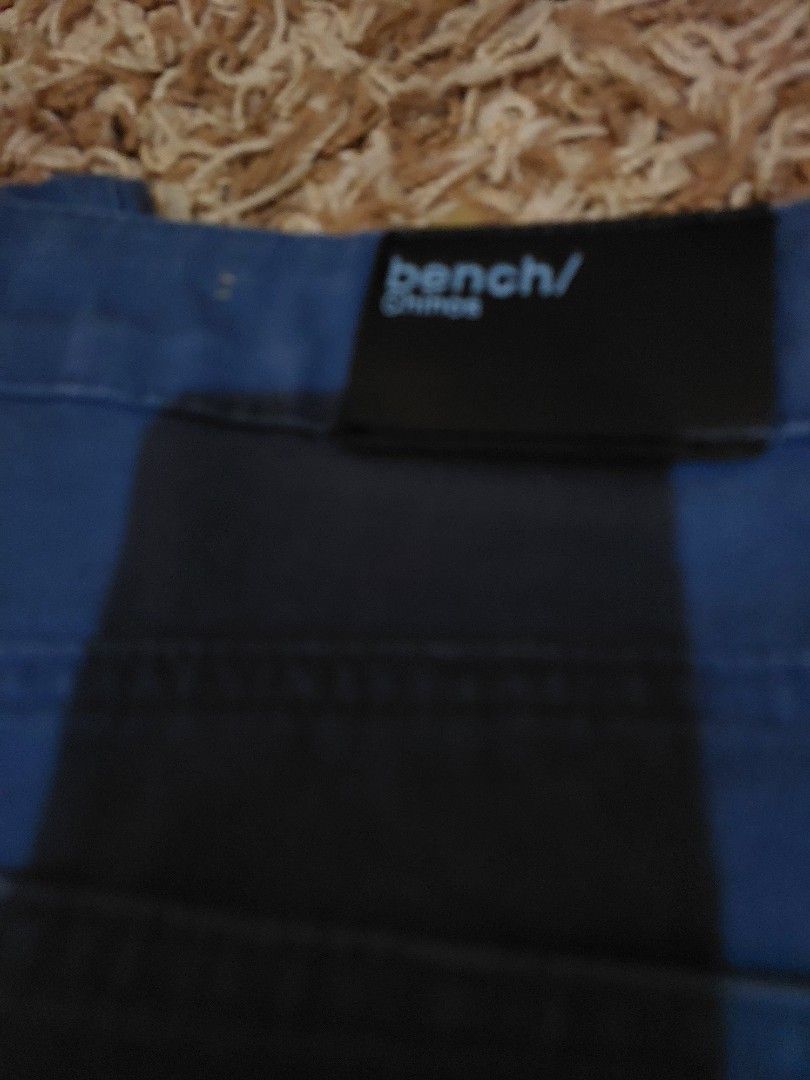 Bench Chinos jeans XL, Men's Fashion, Bottoms, Chinos on Carousell