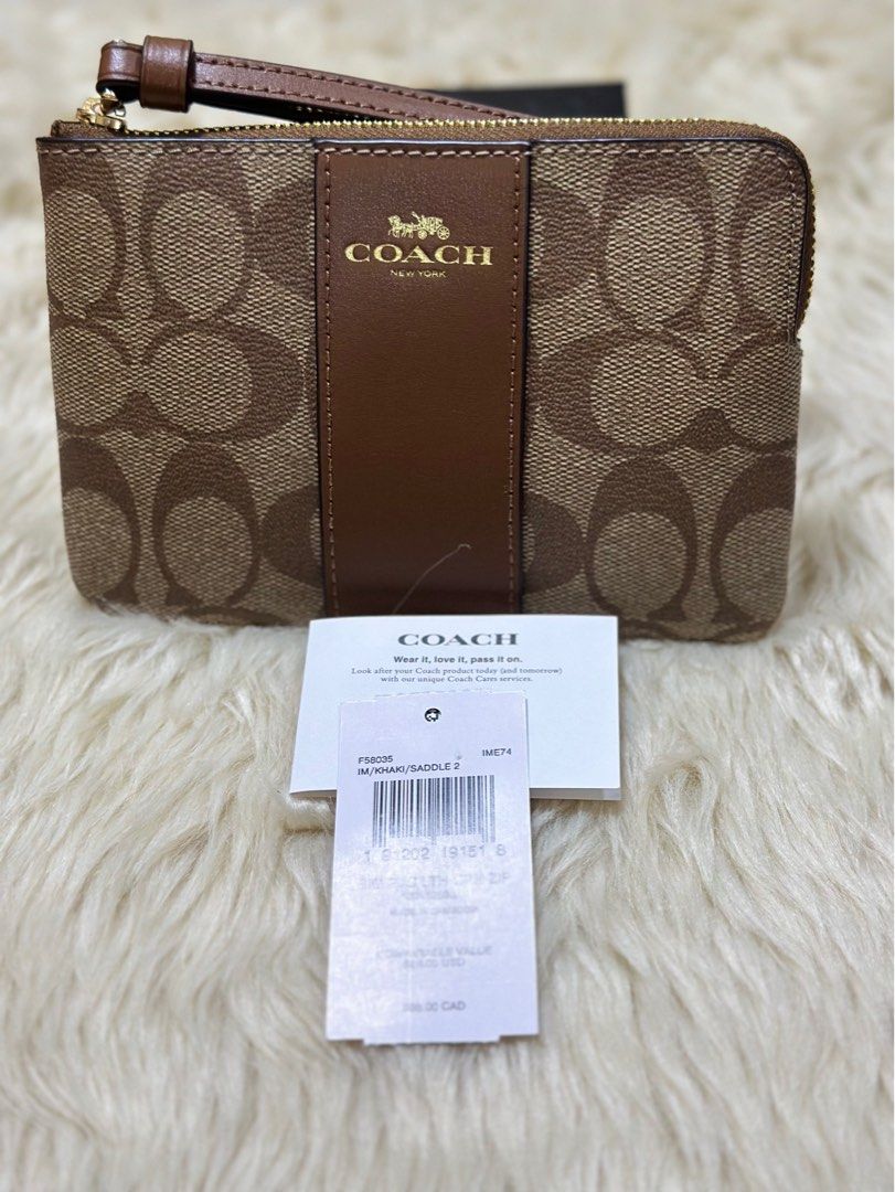 Coach wrislet , Women's Fashion, Bags & Wallets, Clutches on Carousell