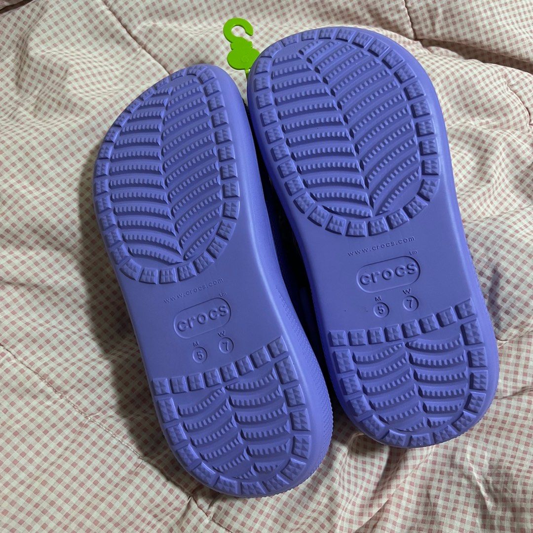Crocs Classic Crush Purple, Women's Fashion, Footwear, Slippers and ...