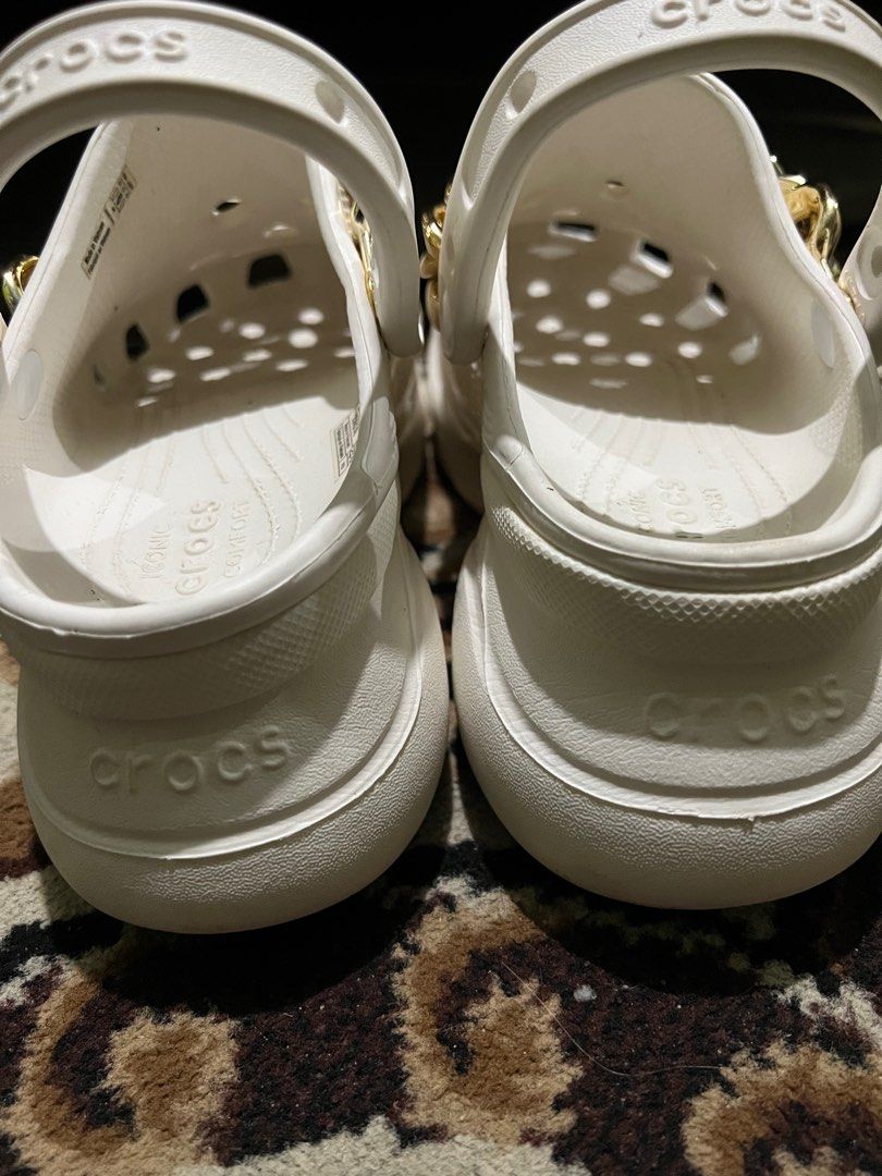 Crocs clog chain, Women's Fashion, Footwear, Wedges on Carousell