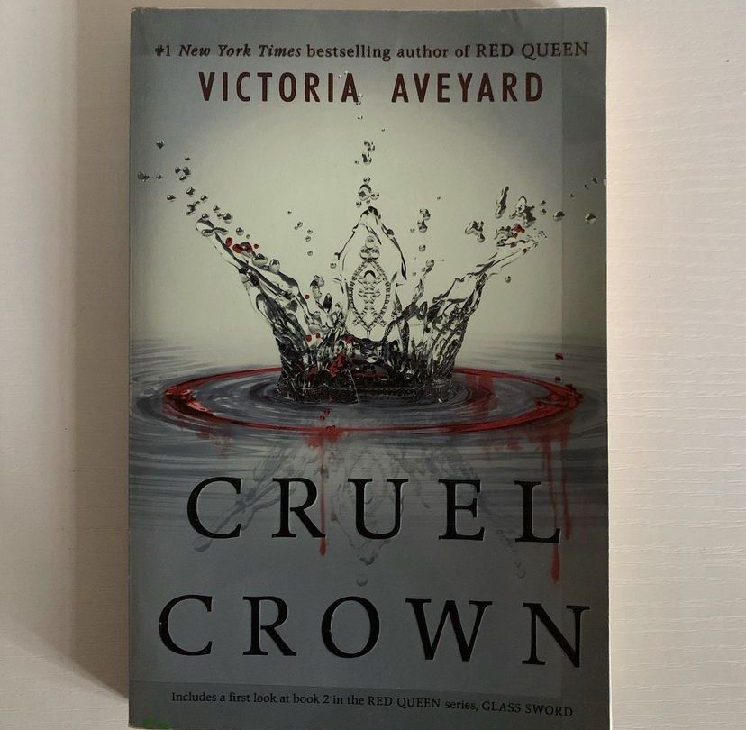 Cruel Crown (Red Queen 1&2 Novellas - Queen Song & Steel Scars) by ...