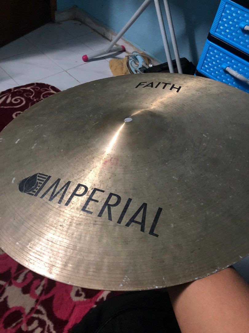 Cymbal imperial ( ada crack ), Hobbies & Toys, Music & Media, Musical ...