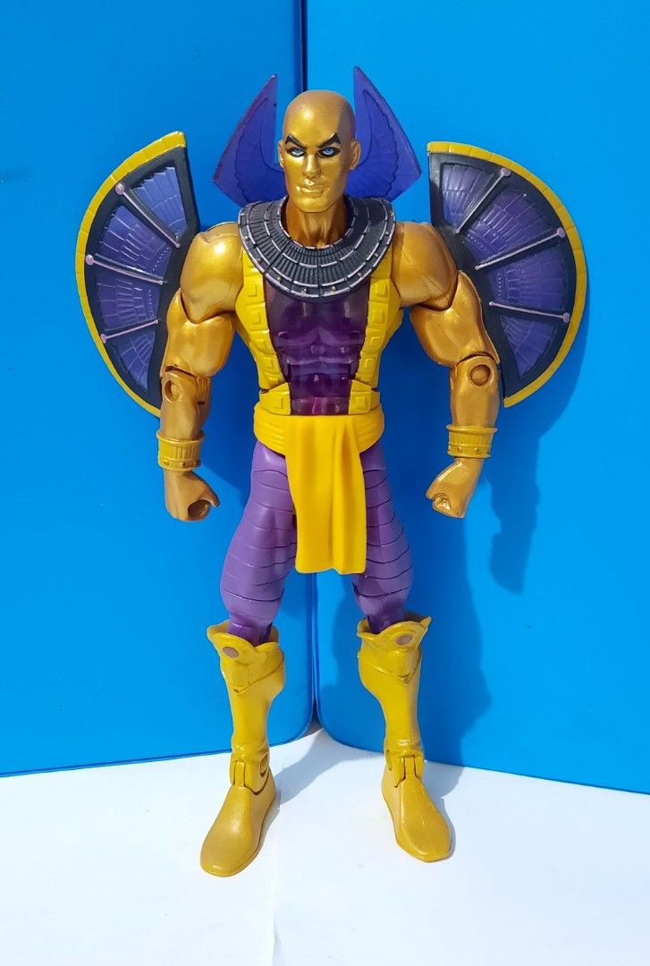 DC Universe Classics: Wave 15 - Golden Pharaoh Action Figure, Hobbies ...