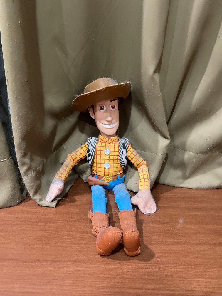 DISNEY woody toy story doll original hongkong, Toys & Collectibles, Mainan di Carousell