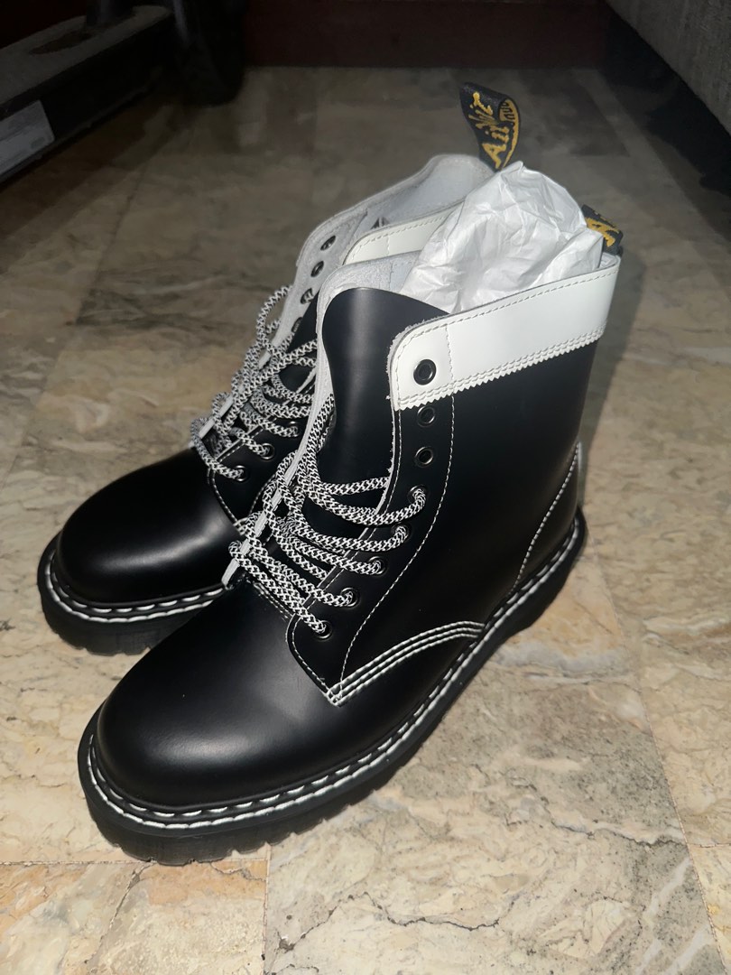 DM 1460 Pascal, Men's Fashion, Footwear, Boots on Carousell