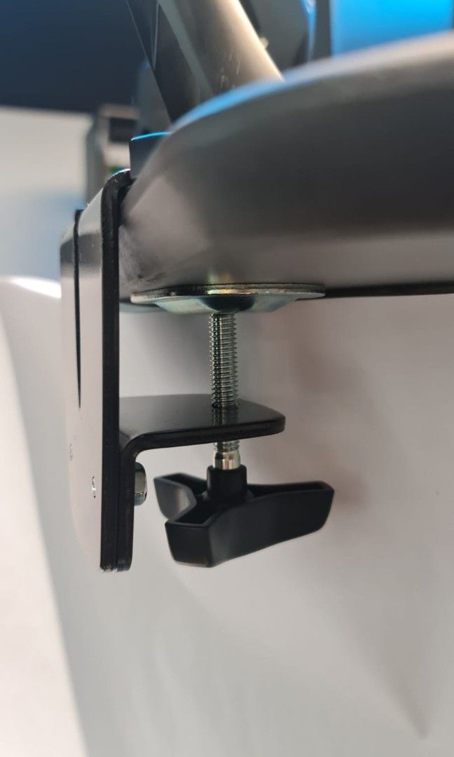 Flexible Desk Mount Tablet Arm, Desk Clamp, Computers & Tech, Parts ...