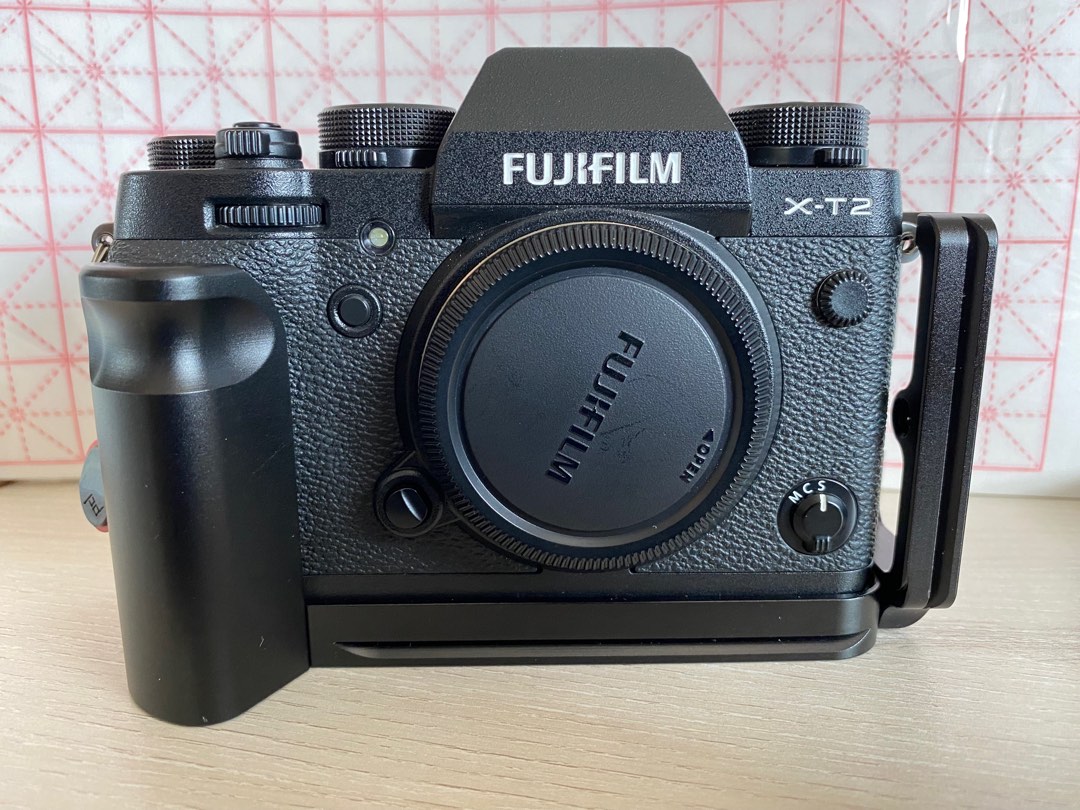 Fujifilm XT2, Photography, Cameras on Carousell
