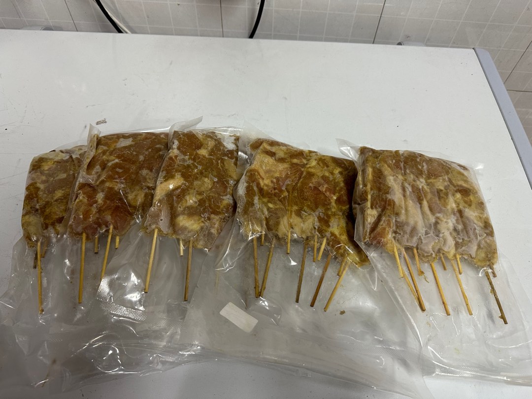 Gai ping/chicken skewers, Food & Drinks, Chilled & Frozen Food on Carousell