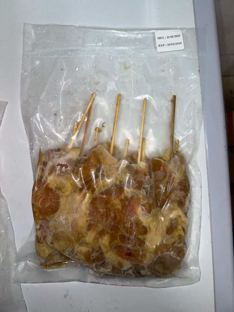 Gai ping/chicken skewers, Food & Drinks, Chilled & Frozen Food on Carousell