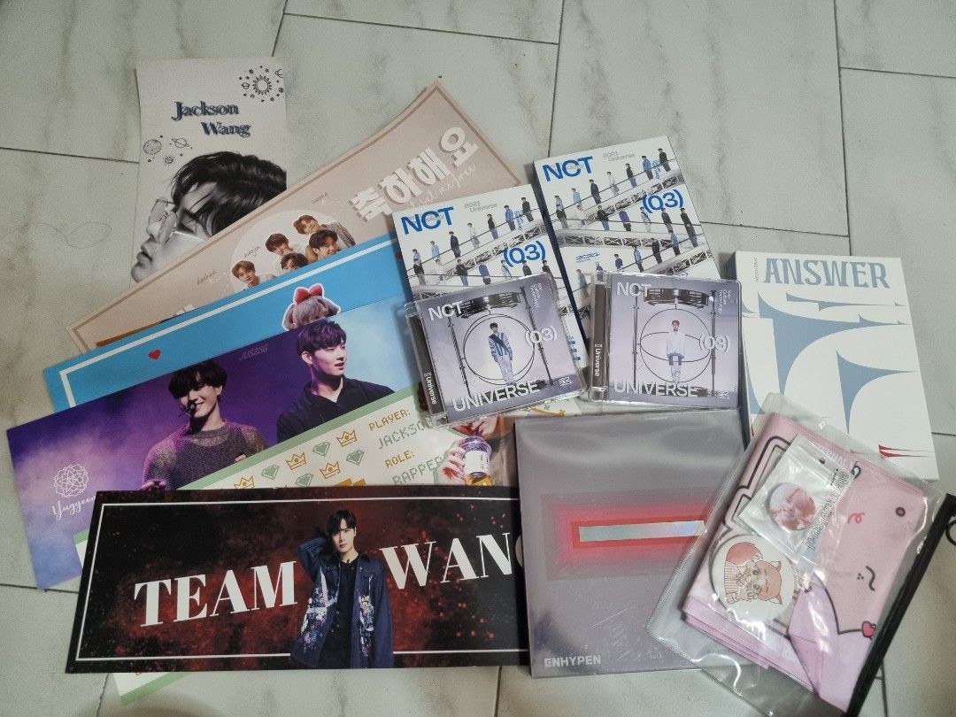 GIVING AWAY / FREE Kpop Merch, Hobbies & Toys, Memorabilia ...