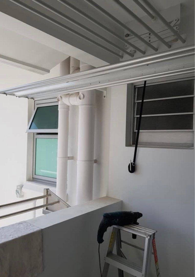 HDB manual laundry rack, Furniture & Home Living, Furniture, Shelves ...