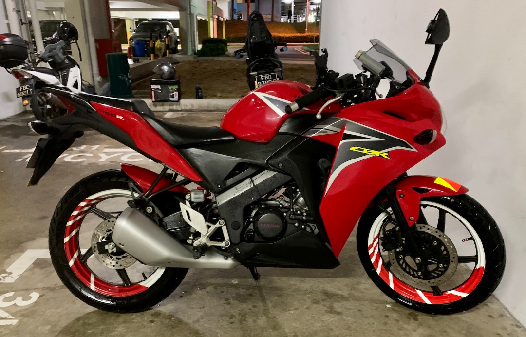 [Looking for quick sell] HONDA/CBR150R for sale as migrating out of ...