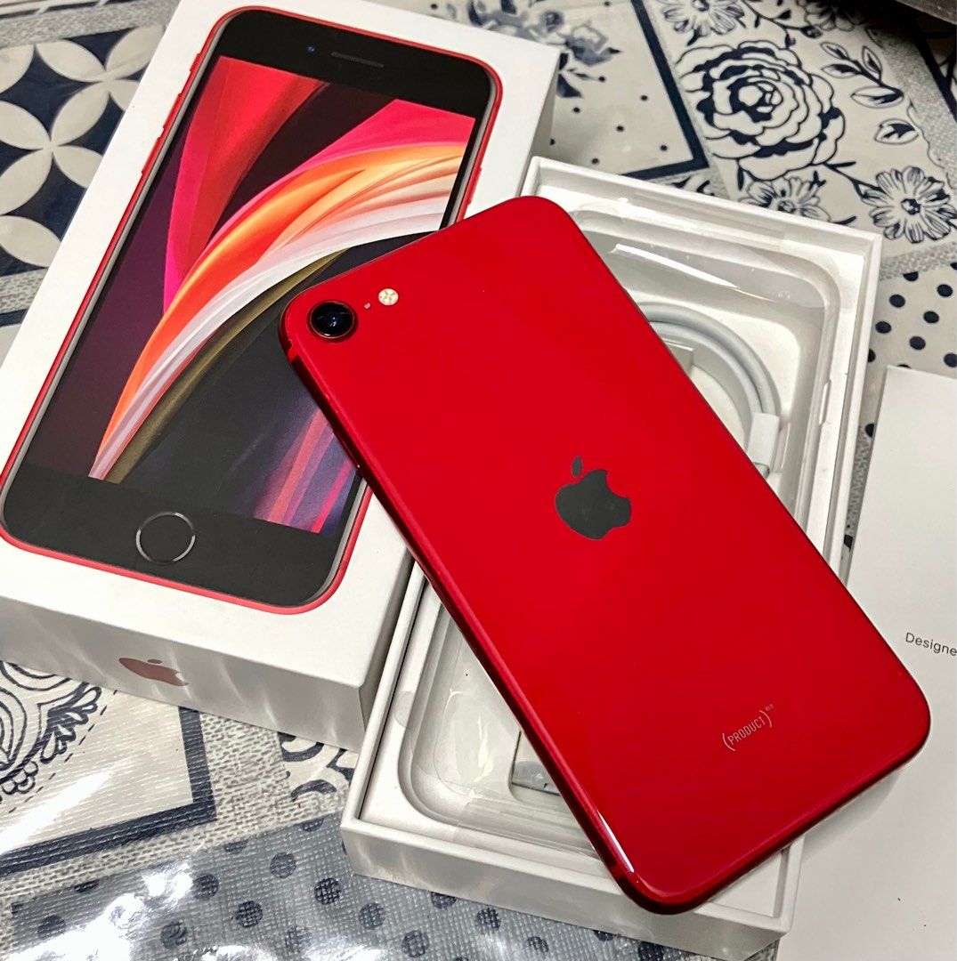 iPhone SE 2020 - Red (Product) on Carousell