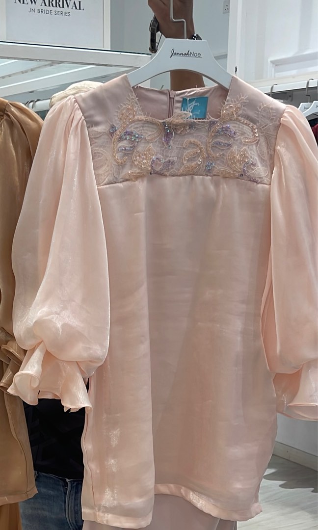 JANNAHNOE Set In Champagne/Paste Pink, Women's Fashion, Muslimah ...