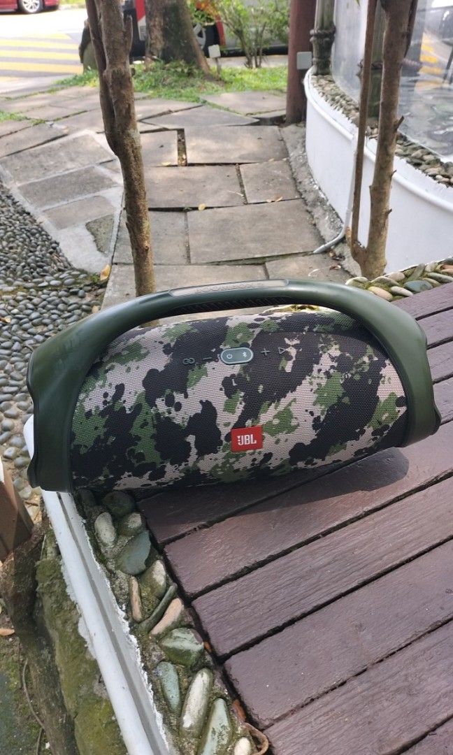 Jbl boom box 2, Audio, Soundbars, Speakers & Amplifiers on Carousell