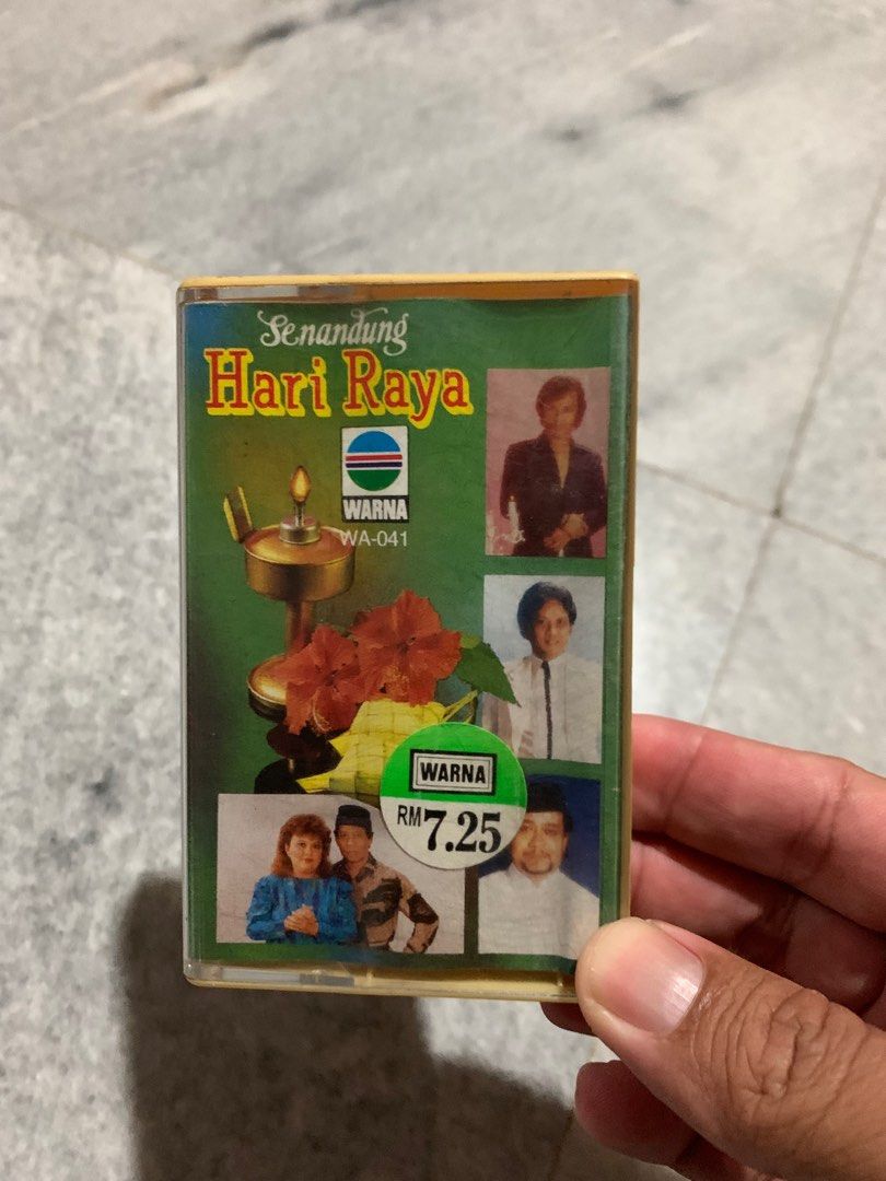 Kaset senandung hari raya, Hobbies & Toys, Music & Media, CDs & DVDs on Carousell