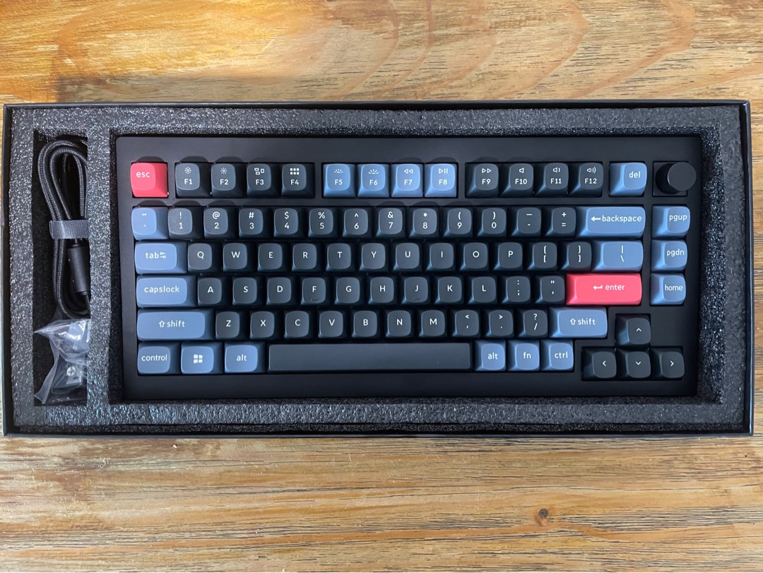 Keychron V1 with extra keycaps, Computers & Tech, Parts & Accessories ...