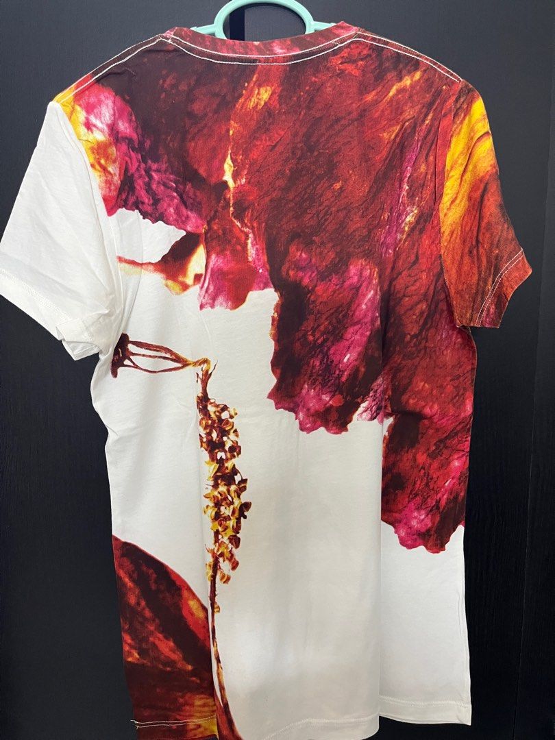 Kukubesi x Bunga Raya, Men's Fashion, Tops & Sets, Tshirts & Polo ...