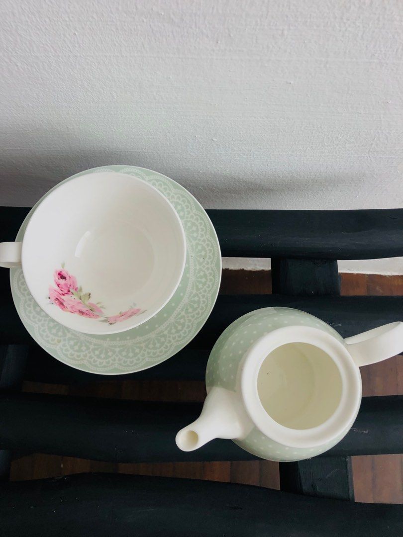 Laura Ashley Tea set, Furniture & Home Living, Kitchenware & Tableware ...