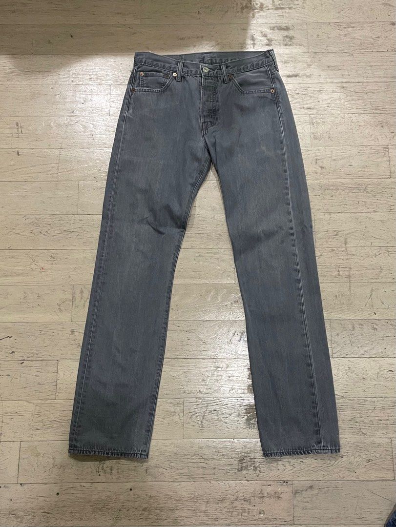 Levis 501 Grey Jeans, Men's Fashion, Bottoms, Jeans on Carousell