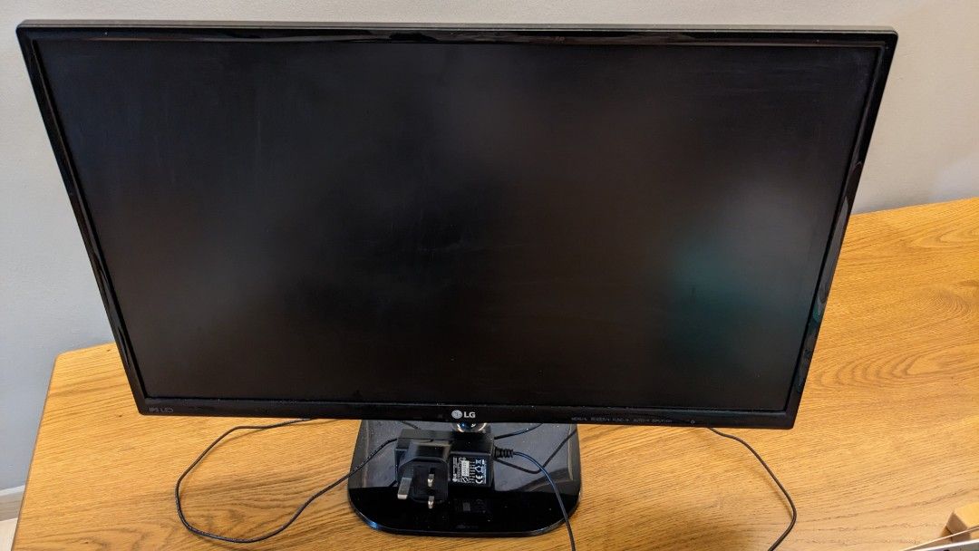 LG Desktop Screen, Computers & Tech, Desktops on Carousell