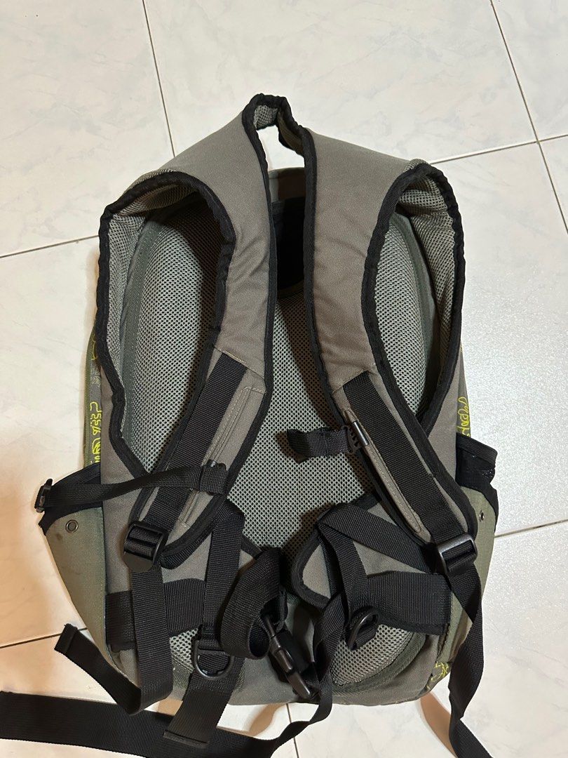 Mambo Backpack, Men's Fashion, Bags, Backpacks on Carousell