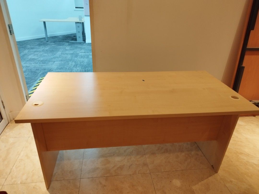 Meja office, Furniture & Home Living, Furniture, Tables & Sets on Carousell