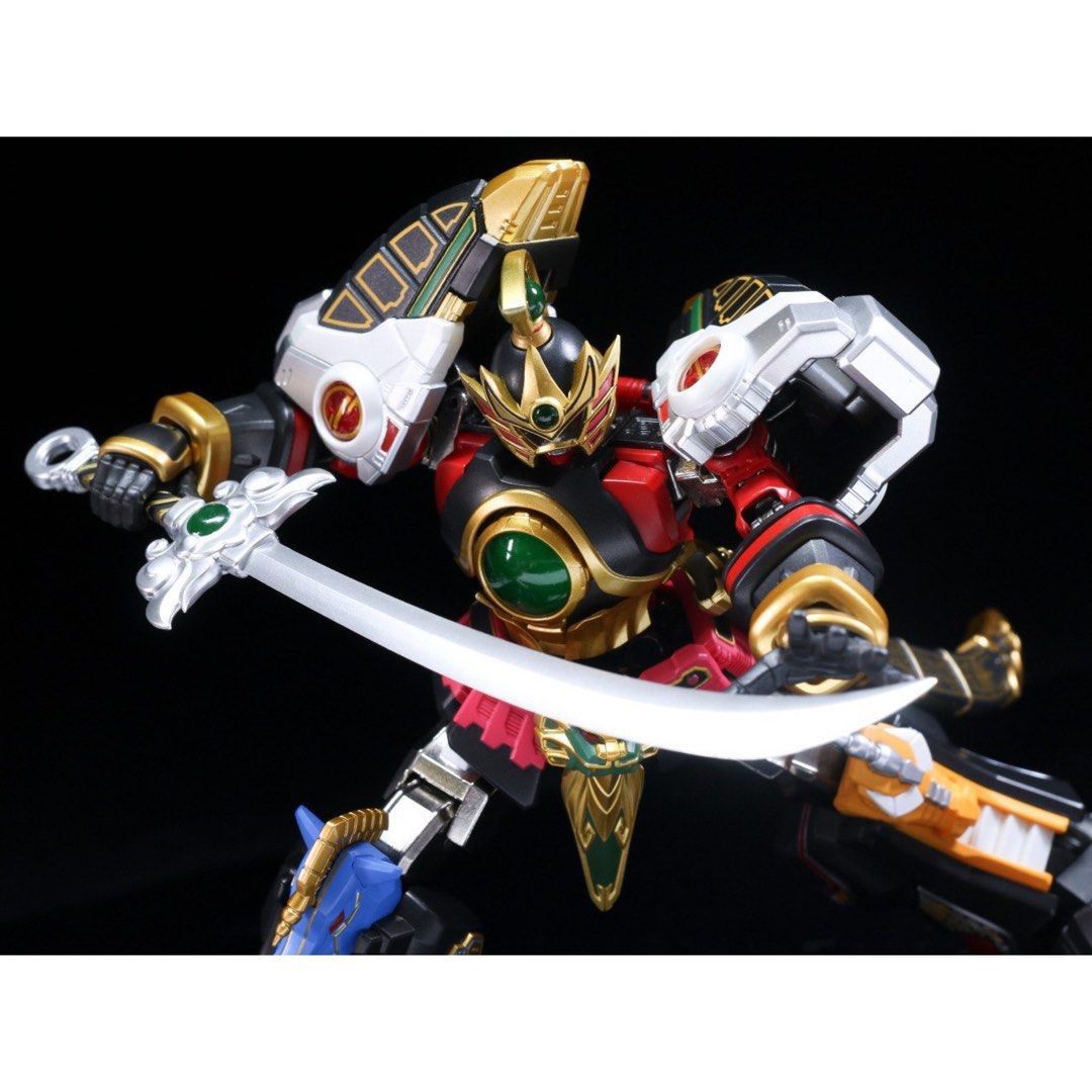 Mighty Morphin Power Rangers Thunder Megazord Hasbro x Innovation Point ...