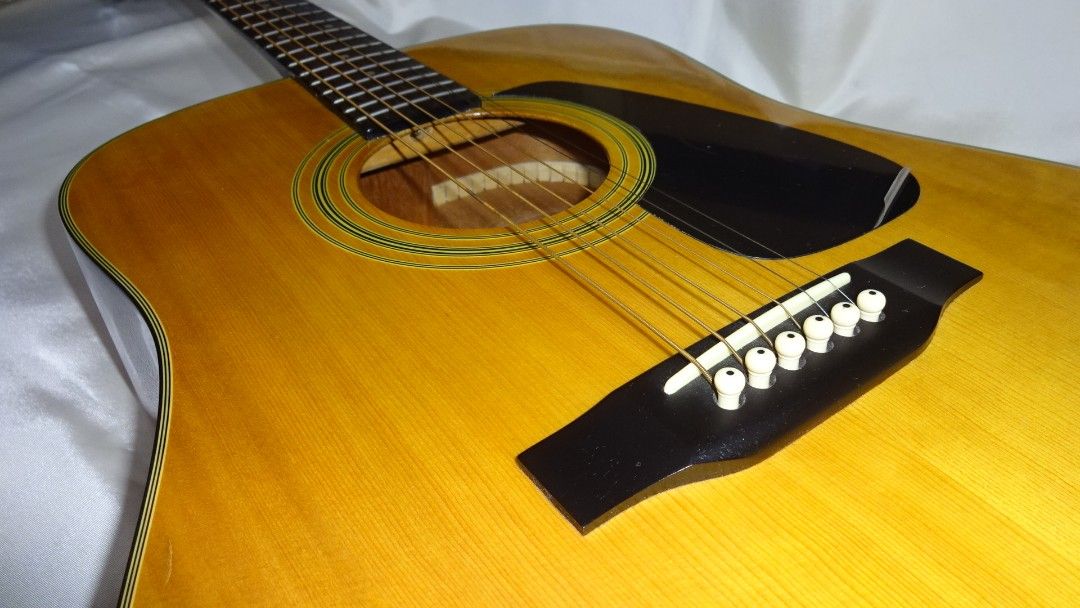 Morris MD-201N acoustic guitar made in Korea, Hobbies & Toys, Music ...