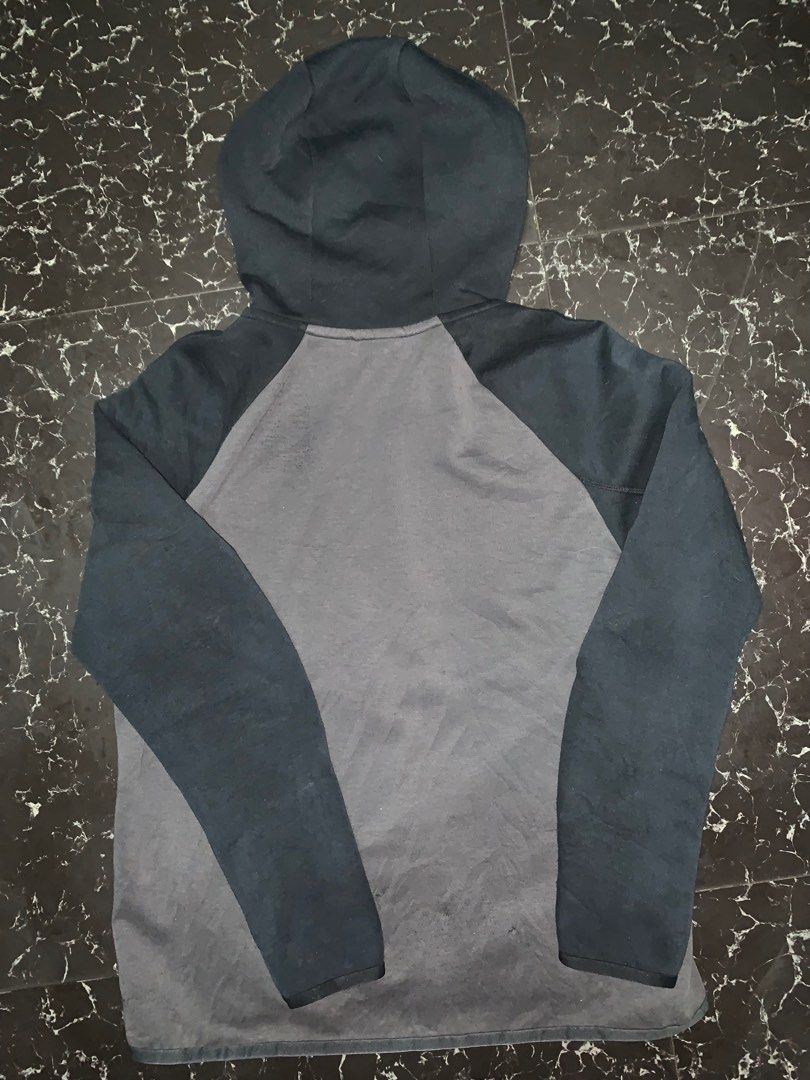 NIKE TECH FLEECE TWO TONE, Men's Fashion, Tops & Sets, Hoodies on Carousell