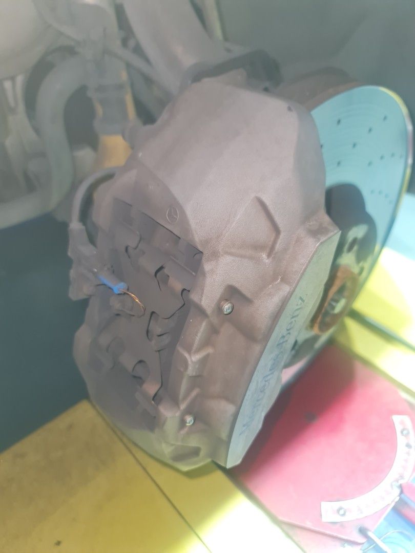 Original Mercedes 4 pots brake (AMG line), Car Accessories, Accessories ...