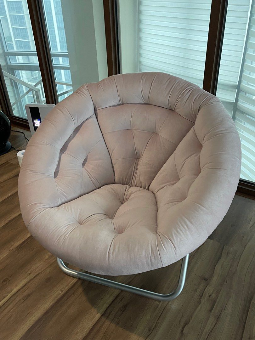 Pastel pink cuddle lounge chair on Carousell