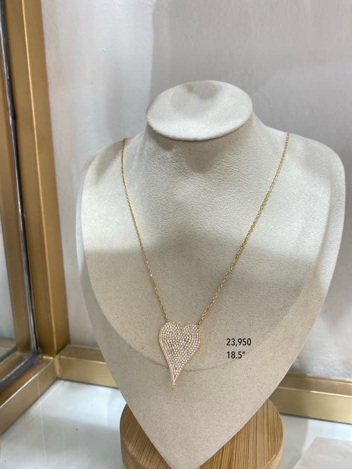 PAWNABLE, Women's Fashion, Jewelry & Organizers, Necklaces on Carousell