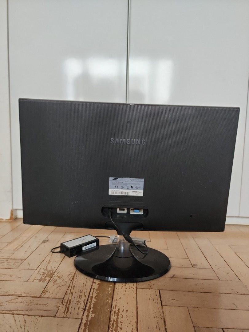 Samsung 24 inch monitor, Computers & Tech, Parts & Accessories, Monitor ...